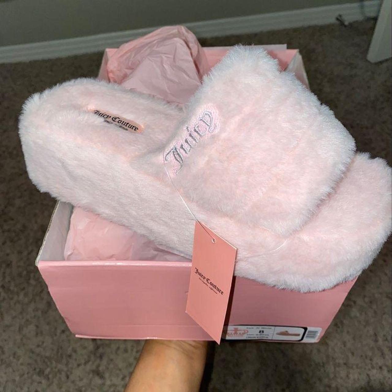 Juicy Couture Furry Platform Slides. Never worn... - Depop