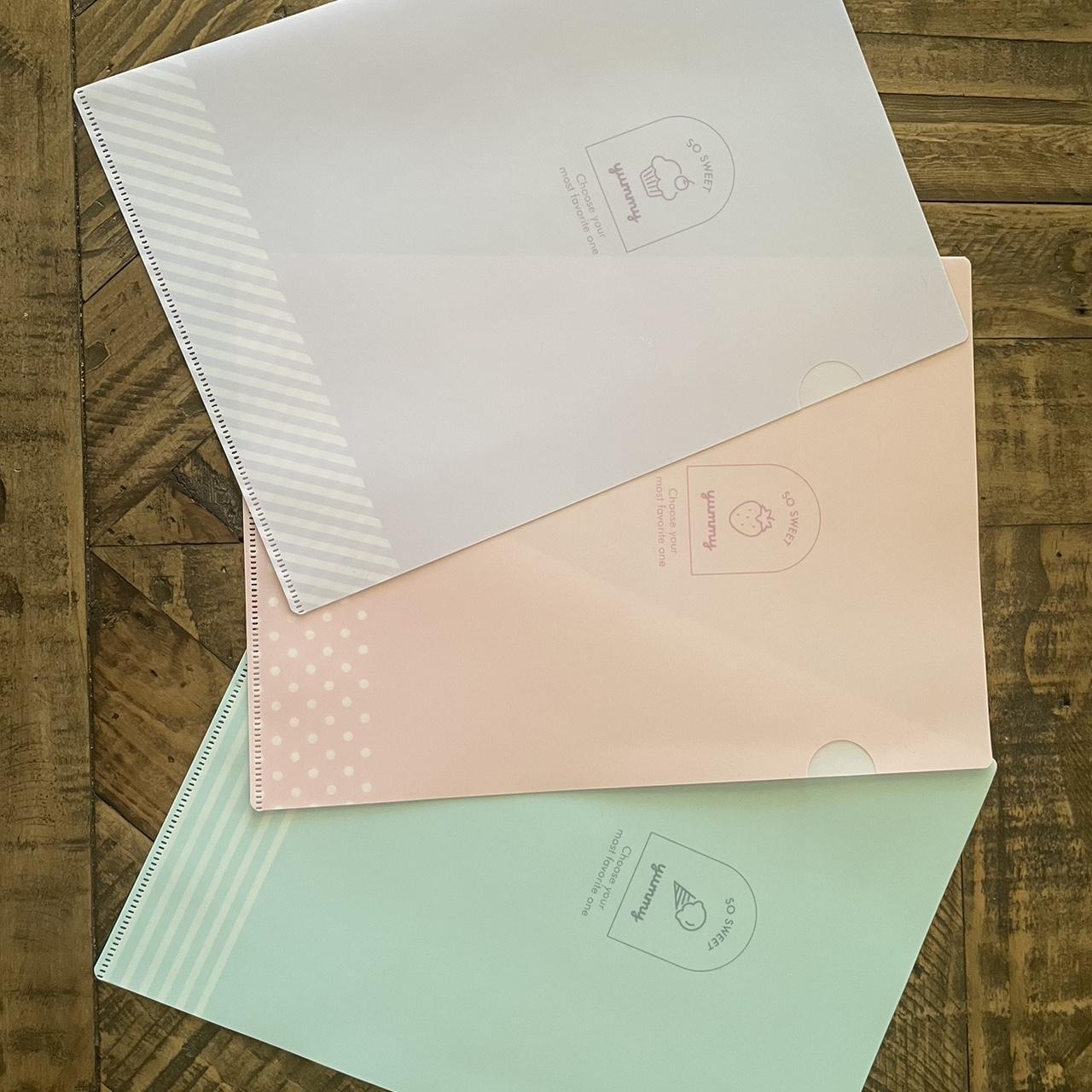 Daiso A4 File Folders (3 pack) - Depop