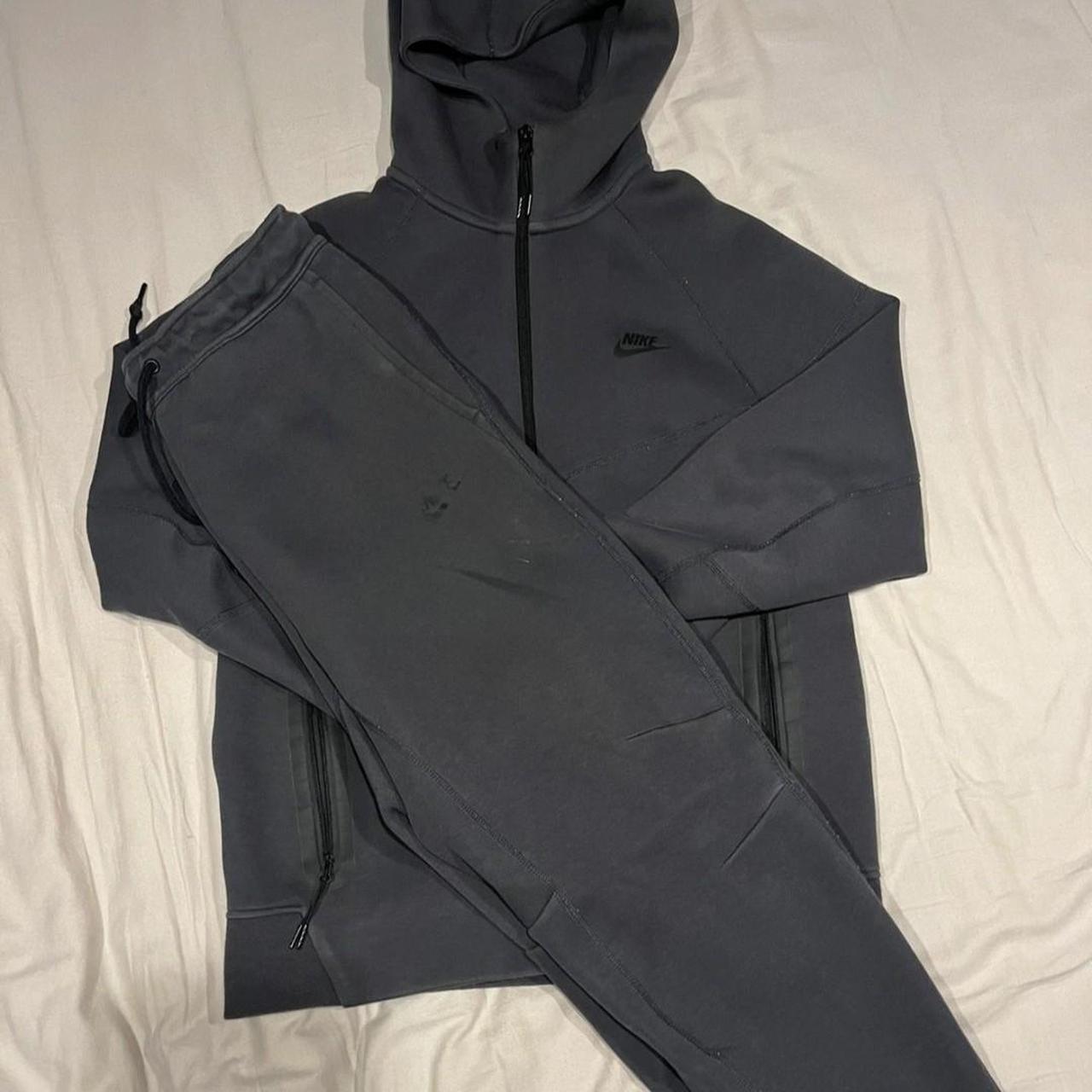 Nike tech fleece Graphite grey Great condition... - Depop