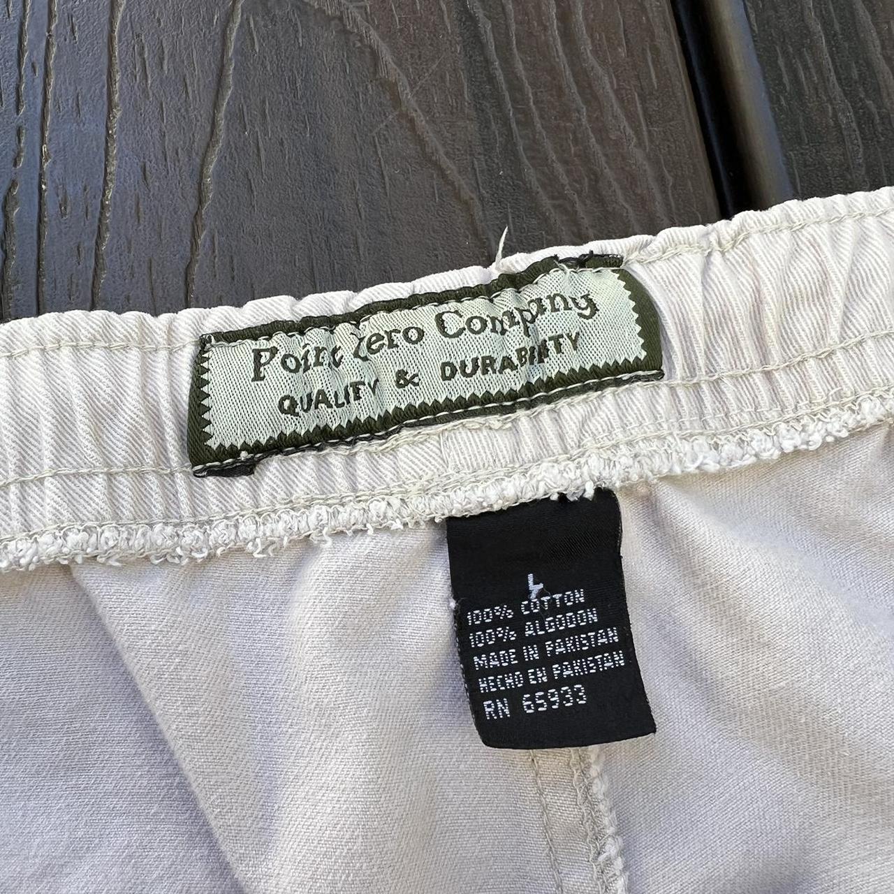 Point Zero Cargo Shorts Size Large Please check... - Depop