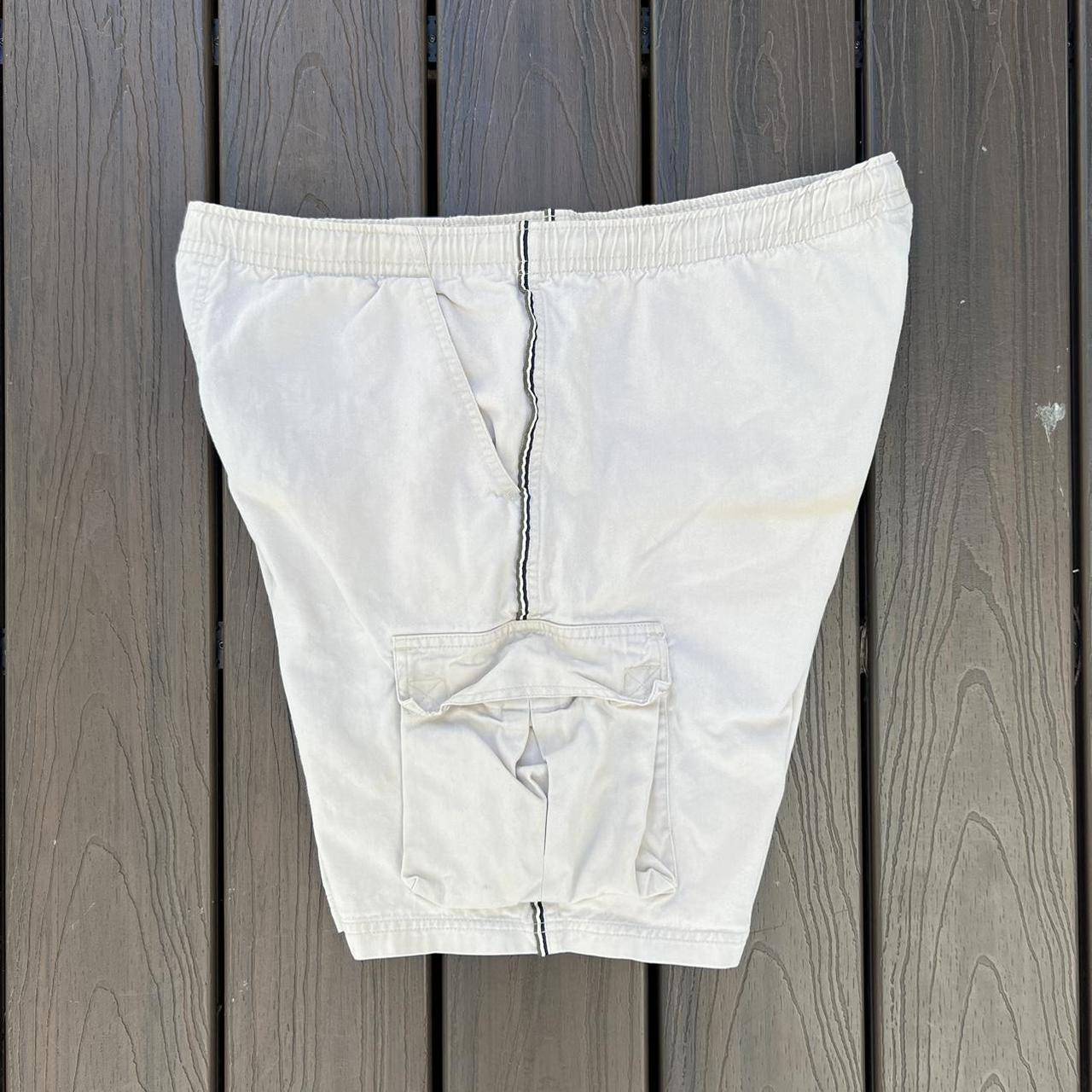 Point Zero Cargo Shorts Size Large Please check... - Depop