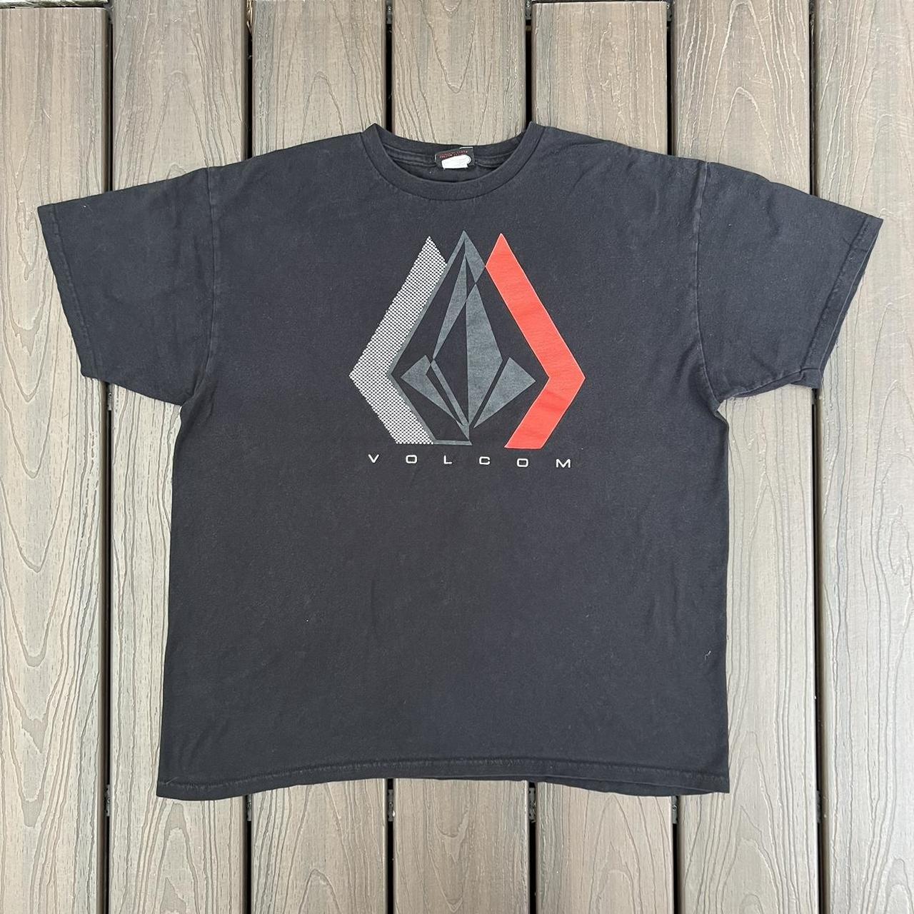 Y2k Volcom Shirt Size Large Please check photos for... - Depop