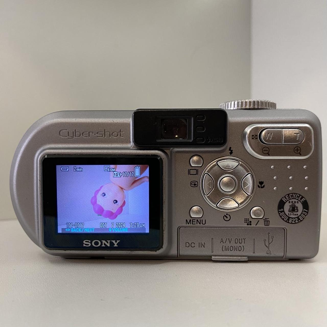 sony cybershot digital camera🪩 . ݁₊ ⊹ . ݁˖ . ݁ ⭑... - Depop