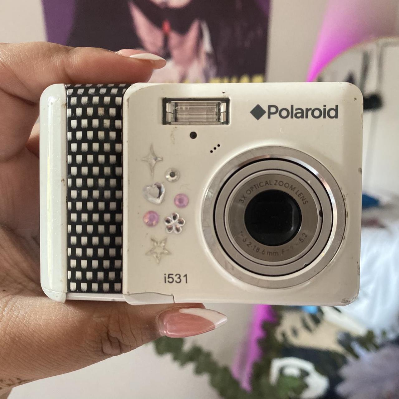 white polaroid digital camera⛪️ ⋆ ︎˚｡⋆ ೀ untested... - Depop
