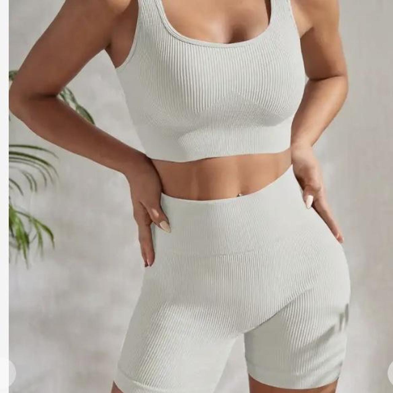 Seamless ribbed gym set Great quality material... - Depop