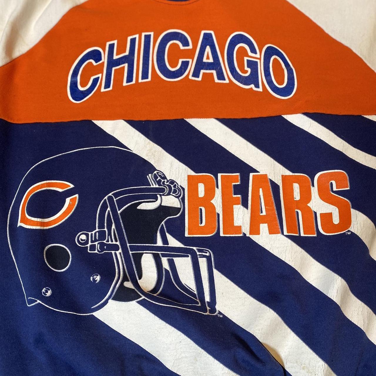 Vintage Chicago Bears Crewneck 8/10 few flaws... - Depop