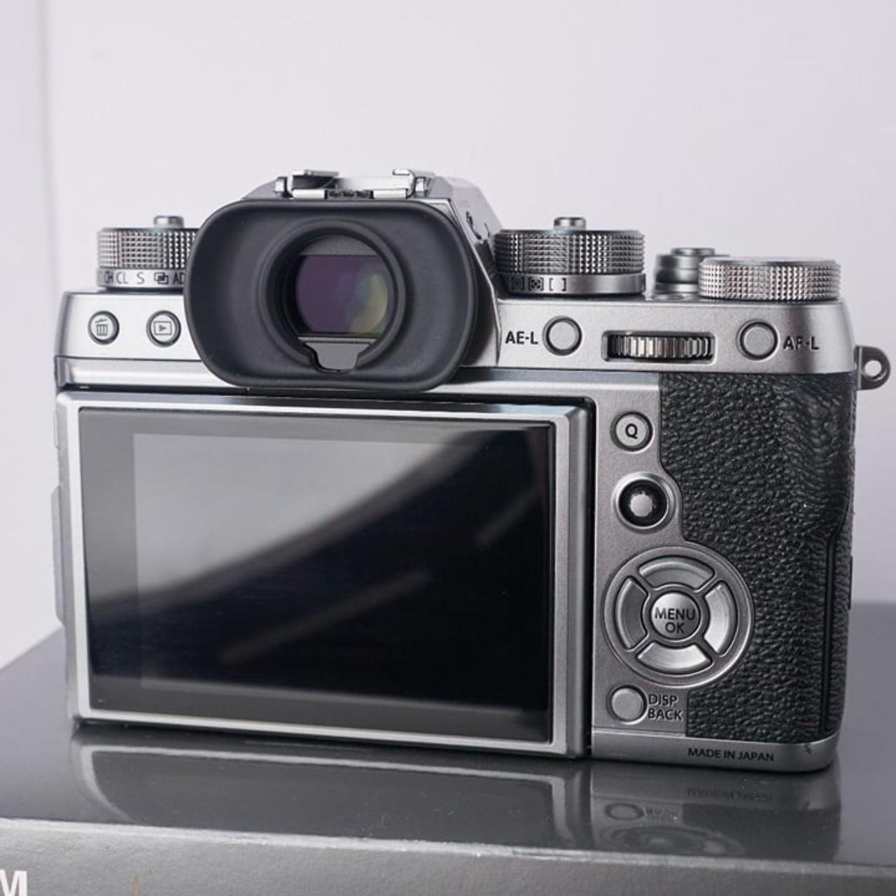 Fujifilm X-T2 Graphite / xt2 mirrorless... - Depop