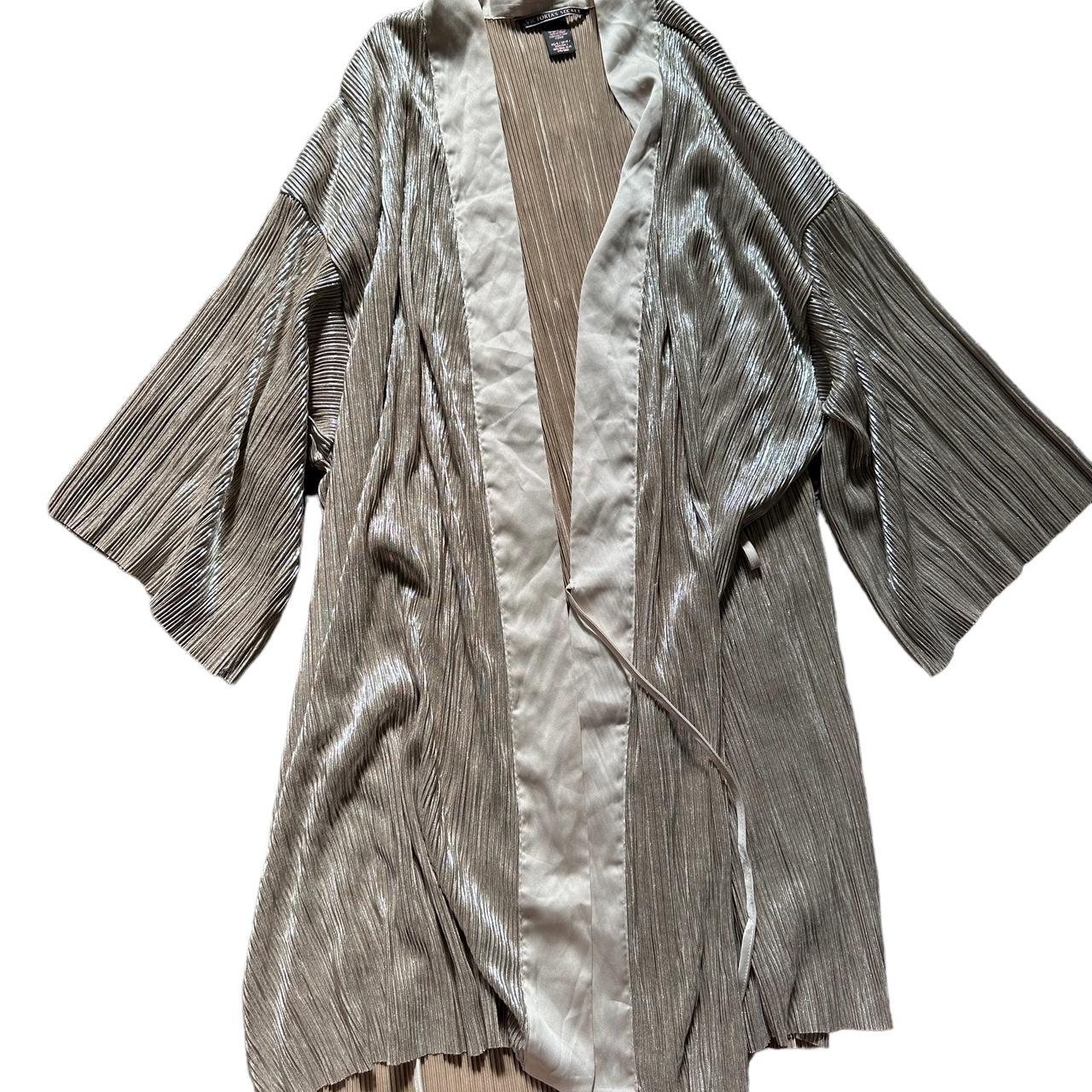 Victoria’s Secret ribbed silk robe. Tagged Xs but... - Depop