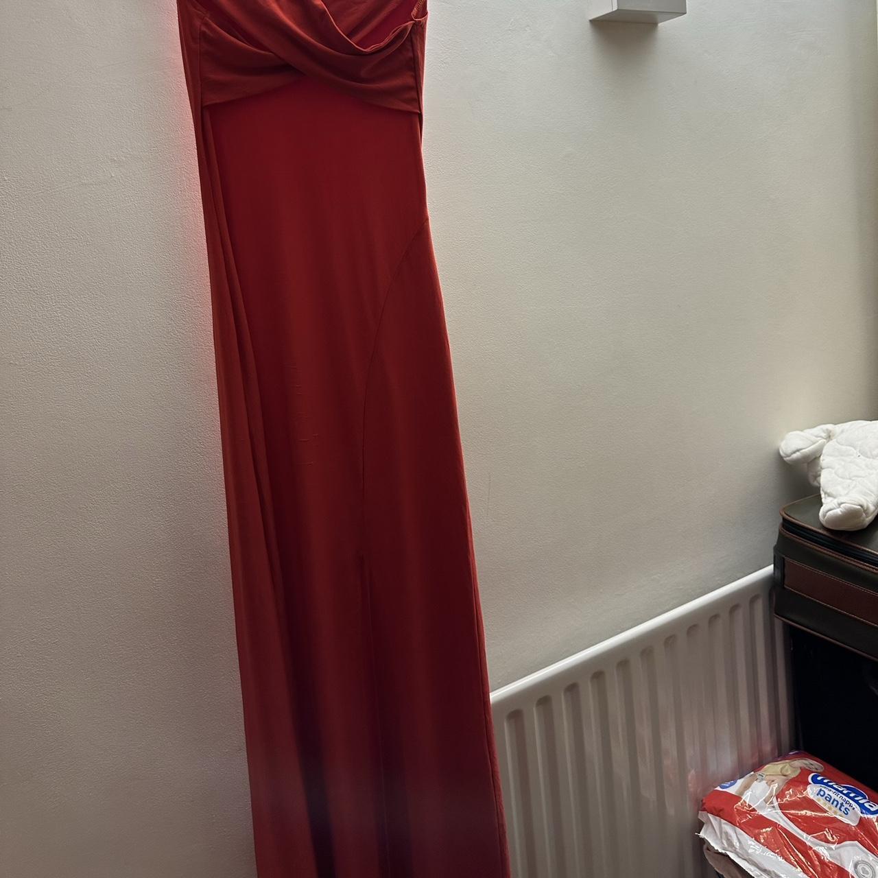 Red body hug long gown - Depop