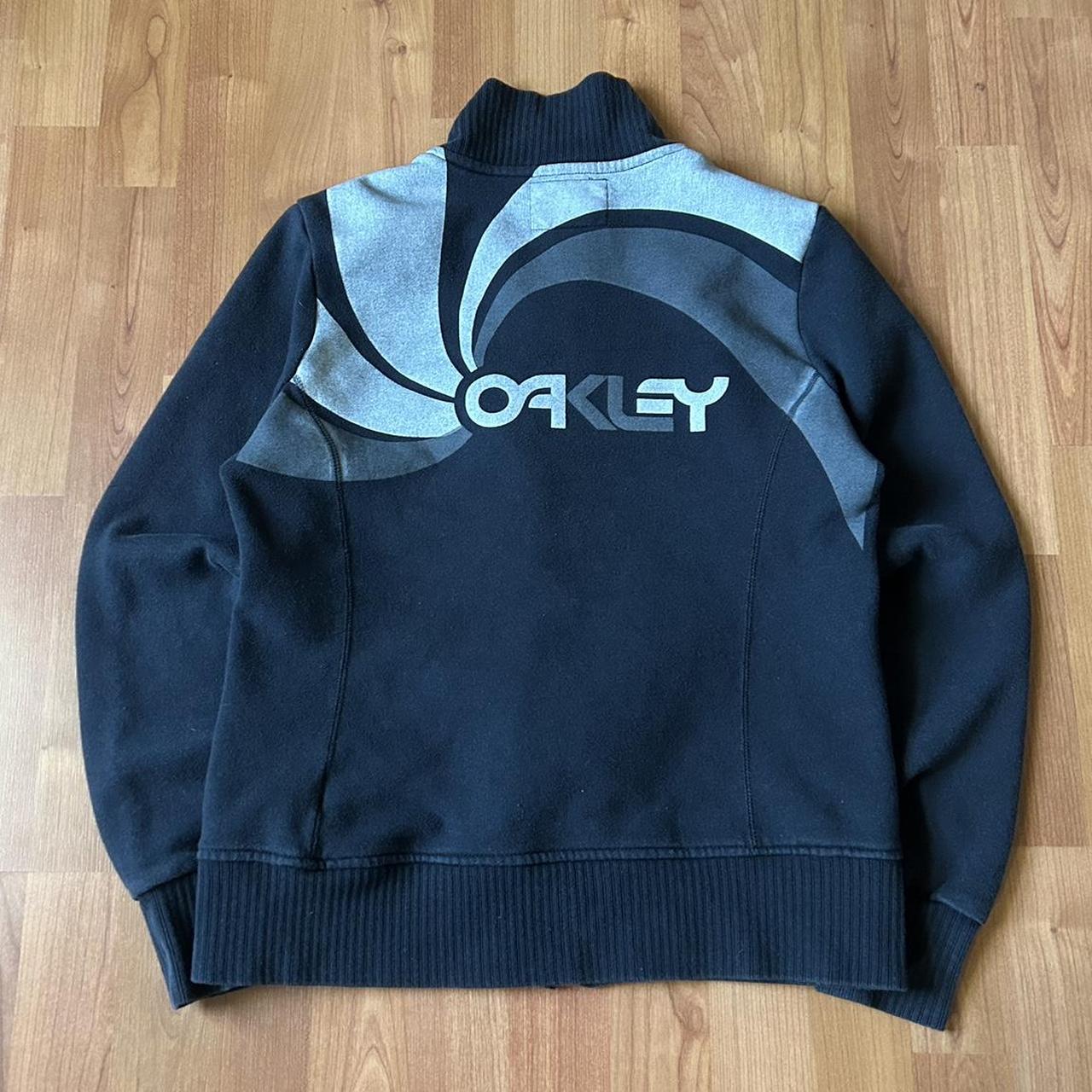 Vintage 2000s Oakley Software Pinwheel Spellout... - Depop