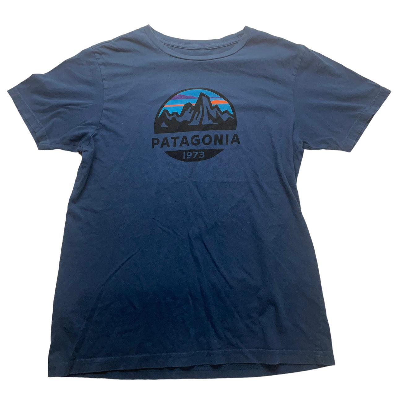 Patagonia Shirt - Depop