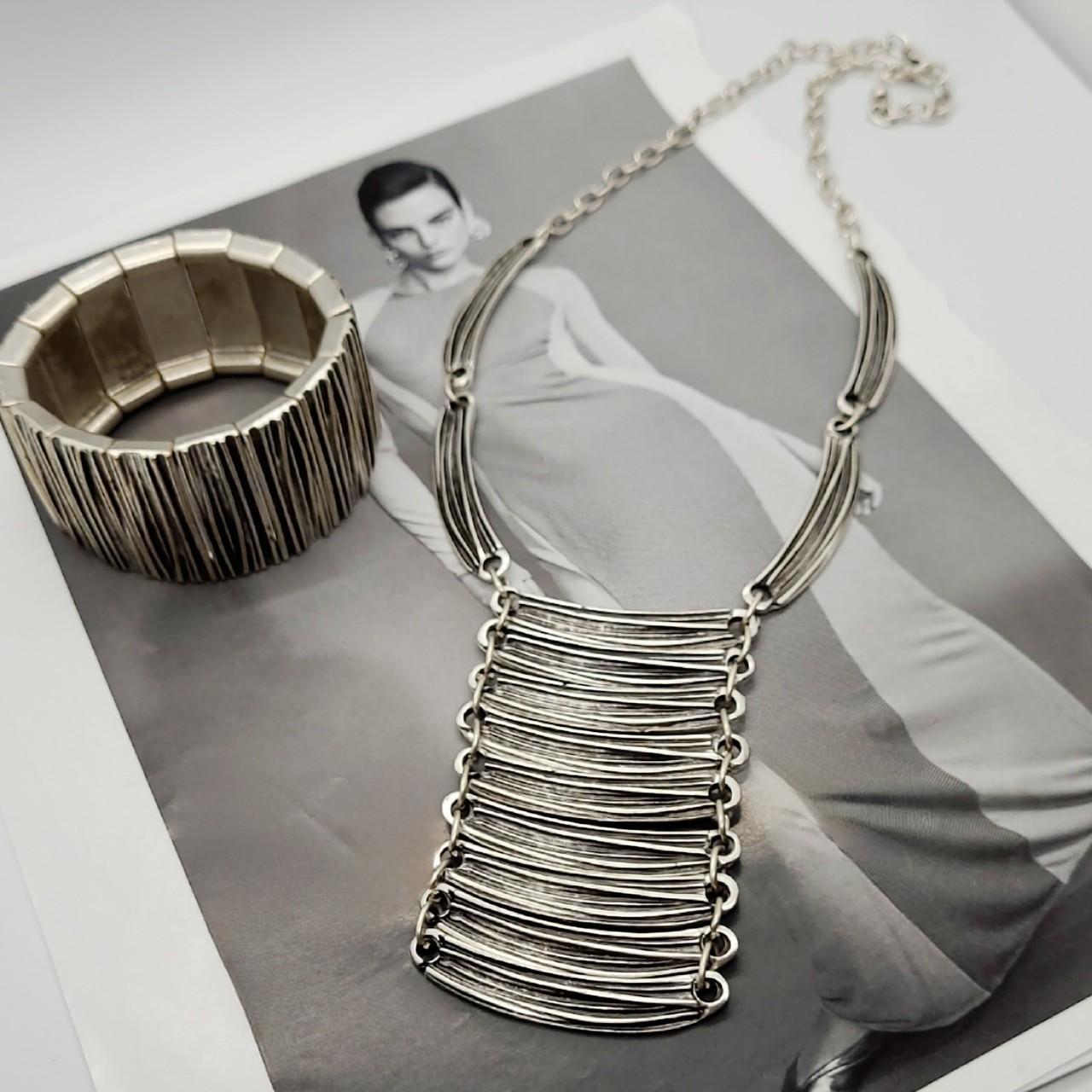 NWT 2 Piece Set Grooved Abstract Boho Fine Silver... - Depop