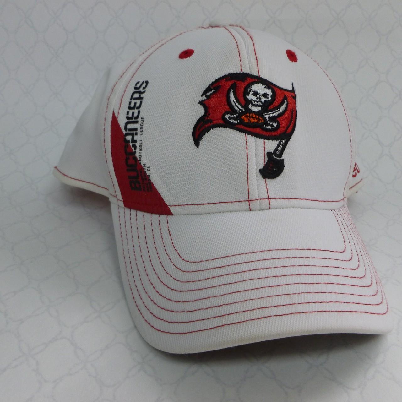 TAMPA BAY BUCCANEERS REEBOK White Baseball Cap NFL... - Depop
