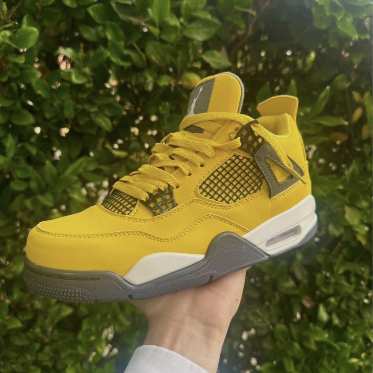 Air Jordan 4 Lightning - Depop