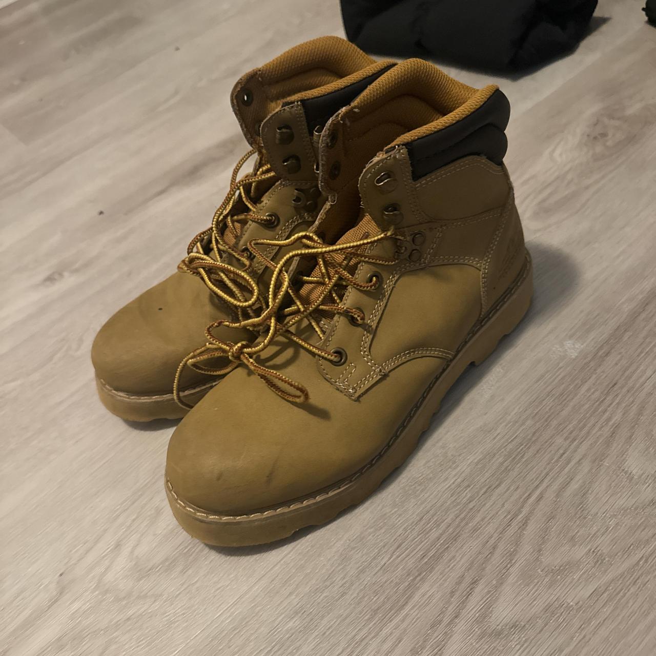 Timberland type boots Men’s size us 9 Good... | Depop