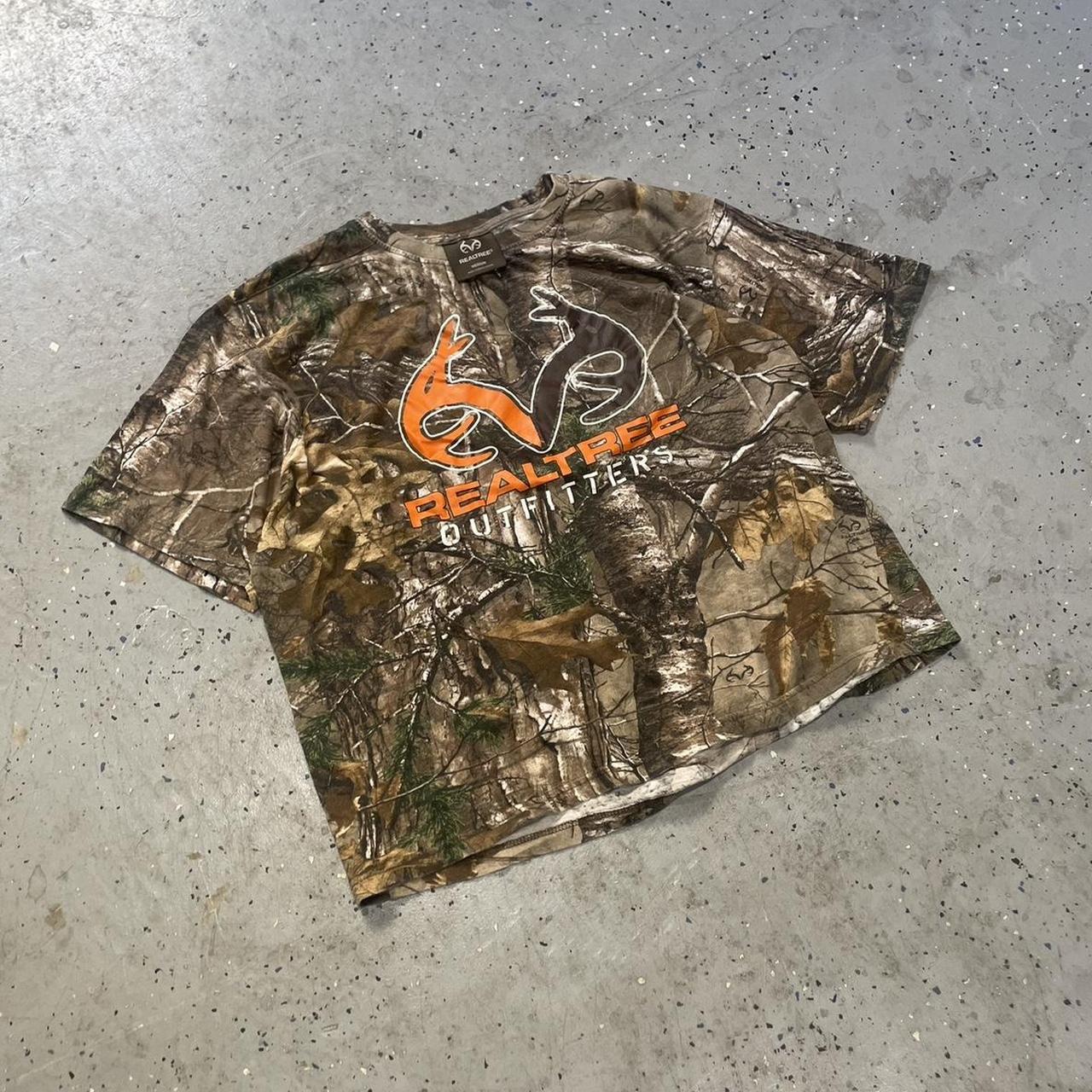 BOXY REALTREE CAMO TEE SEND OFFERS - Depop