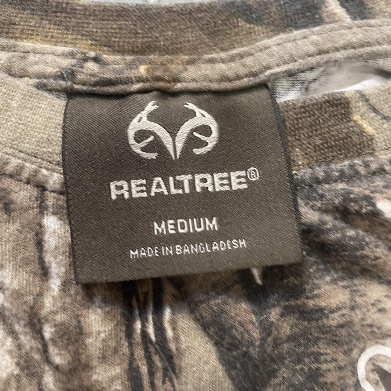 BOXY REALTREE CAMO TEE SEND OFFERS - Depop