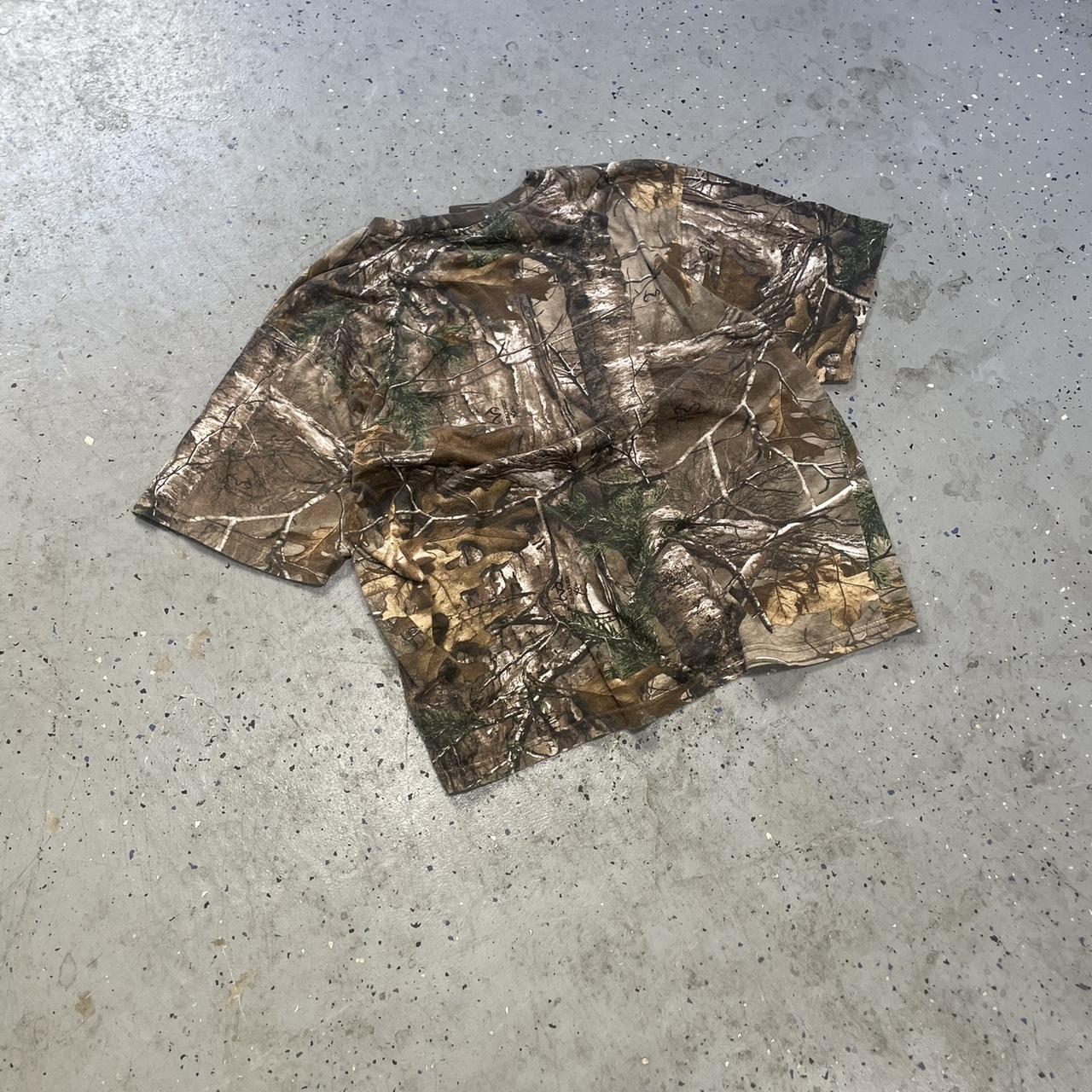 BOXY REALTREE CAMO TEE SEND OFFERS - Depop