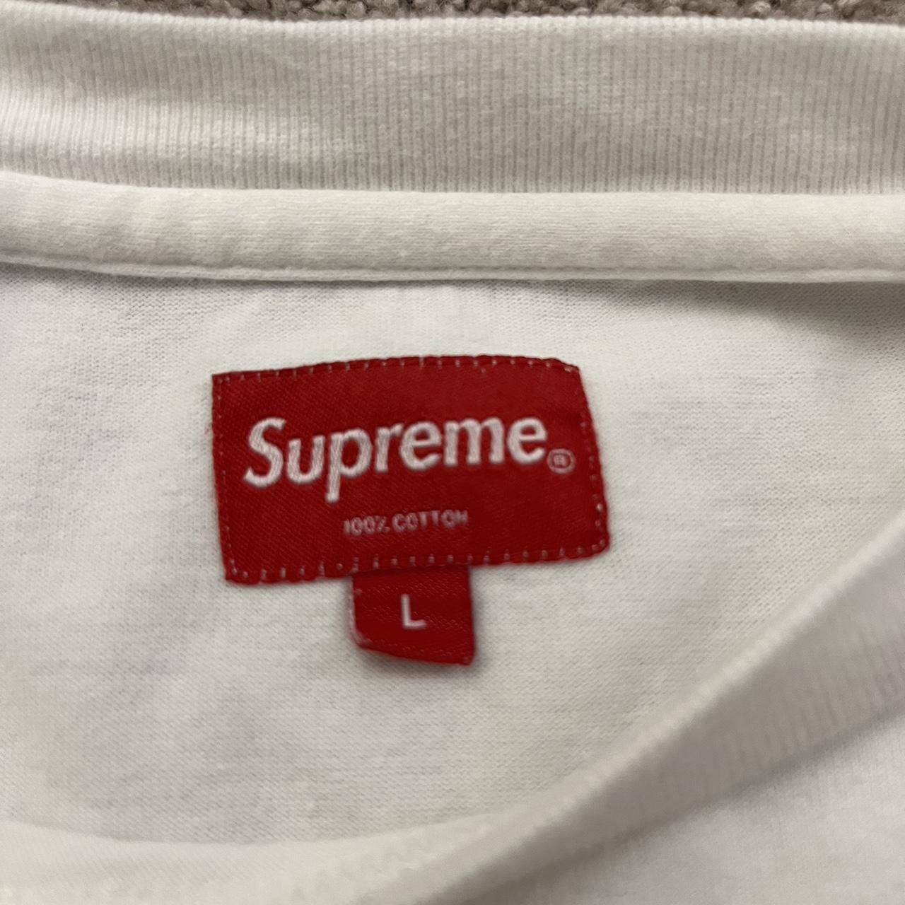 Supreme white tee Size L Great Condition - Depop