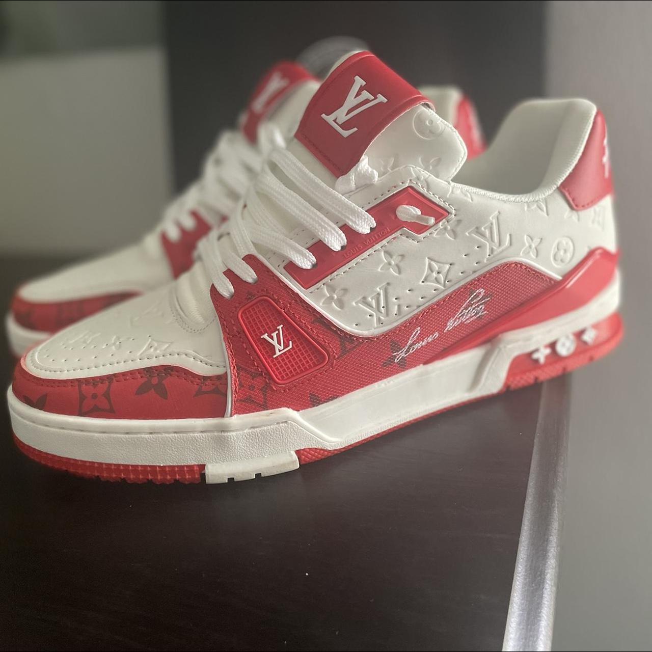 Louis Vuitton - Depop