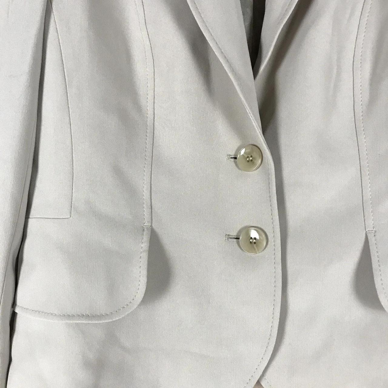 BASLER Women's Classic Triacetate Blazer with... - Depop