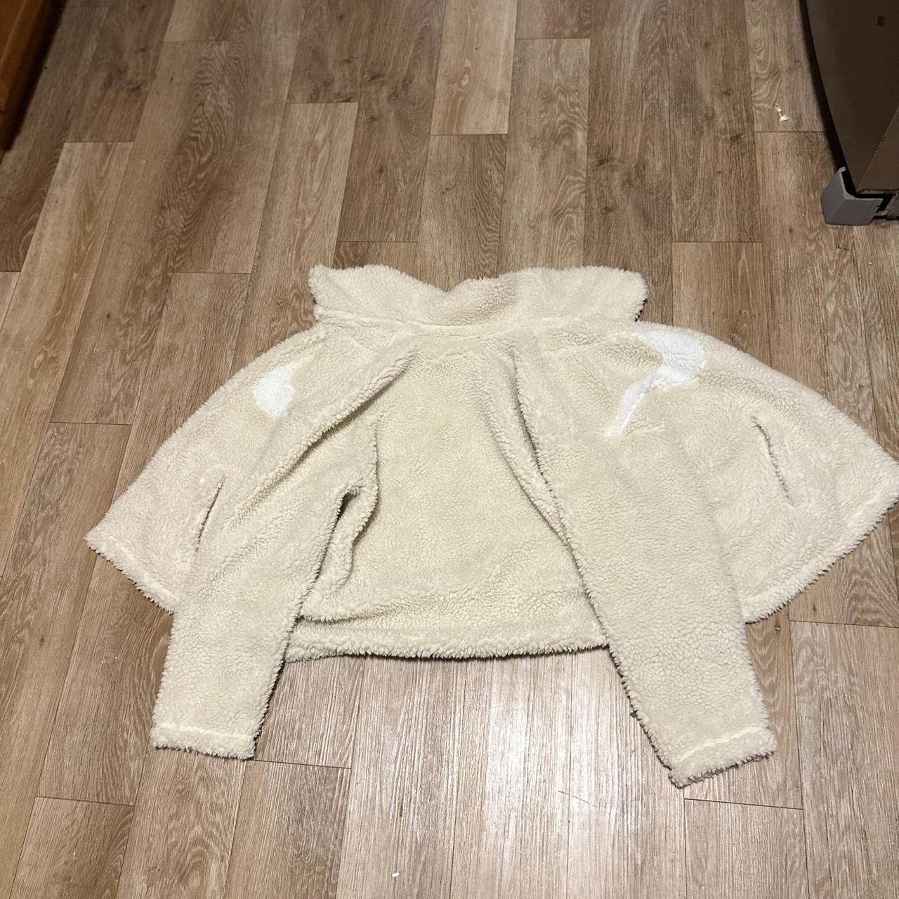 Cream Nike Sherpa Zip-Up Size Medium I do not see... - Depop