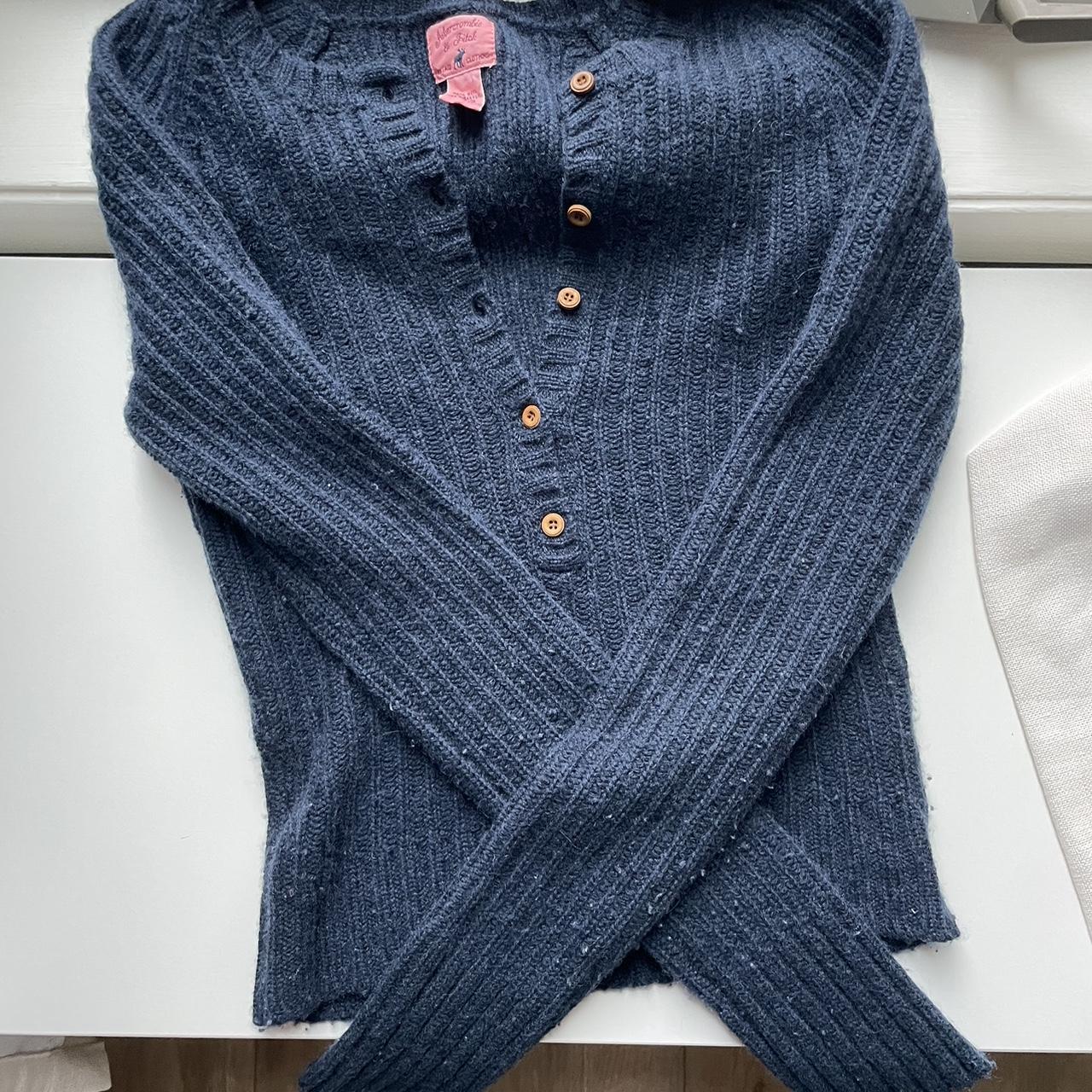 Vintage Abercrombie & Fitch Sweater -some fuzzies... - Depop