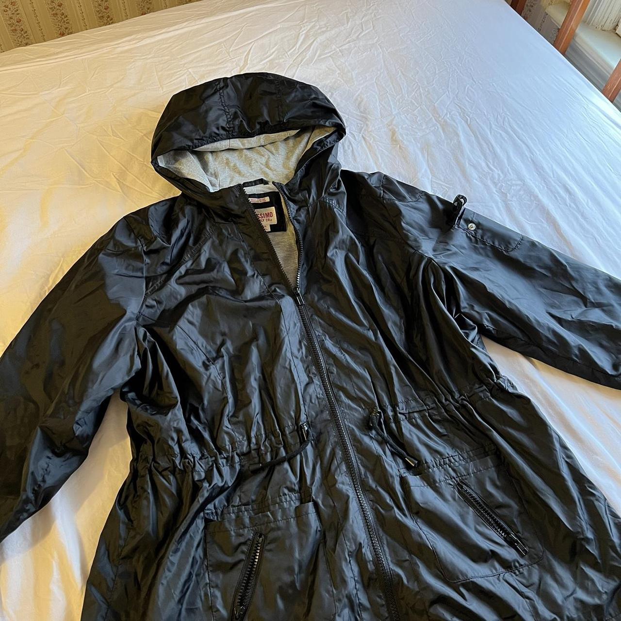 Mossimo Supply Co raincoat / windbreaker, fleece... - Depop