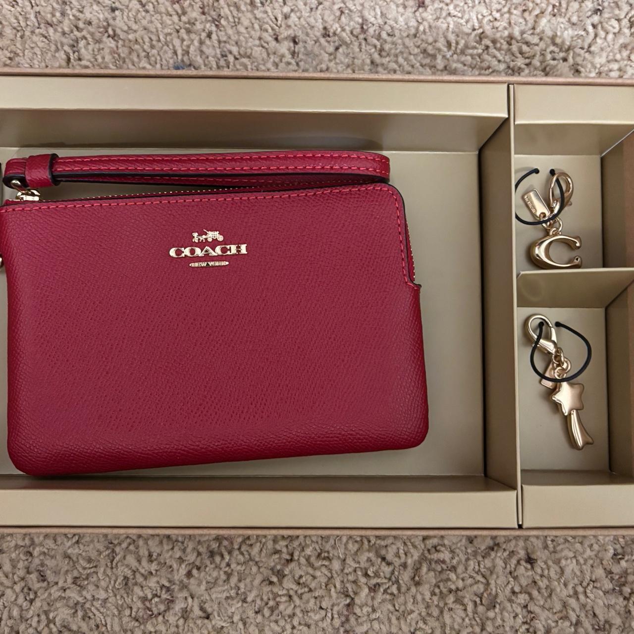 Coach red wallet (open to negotiate) | Depop