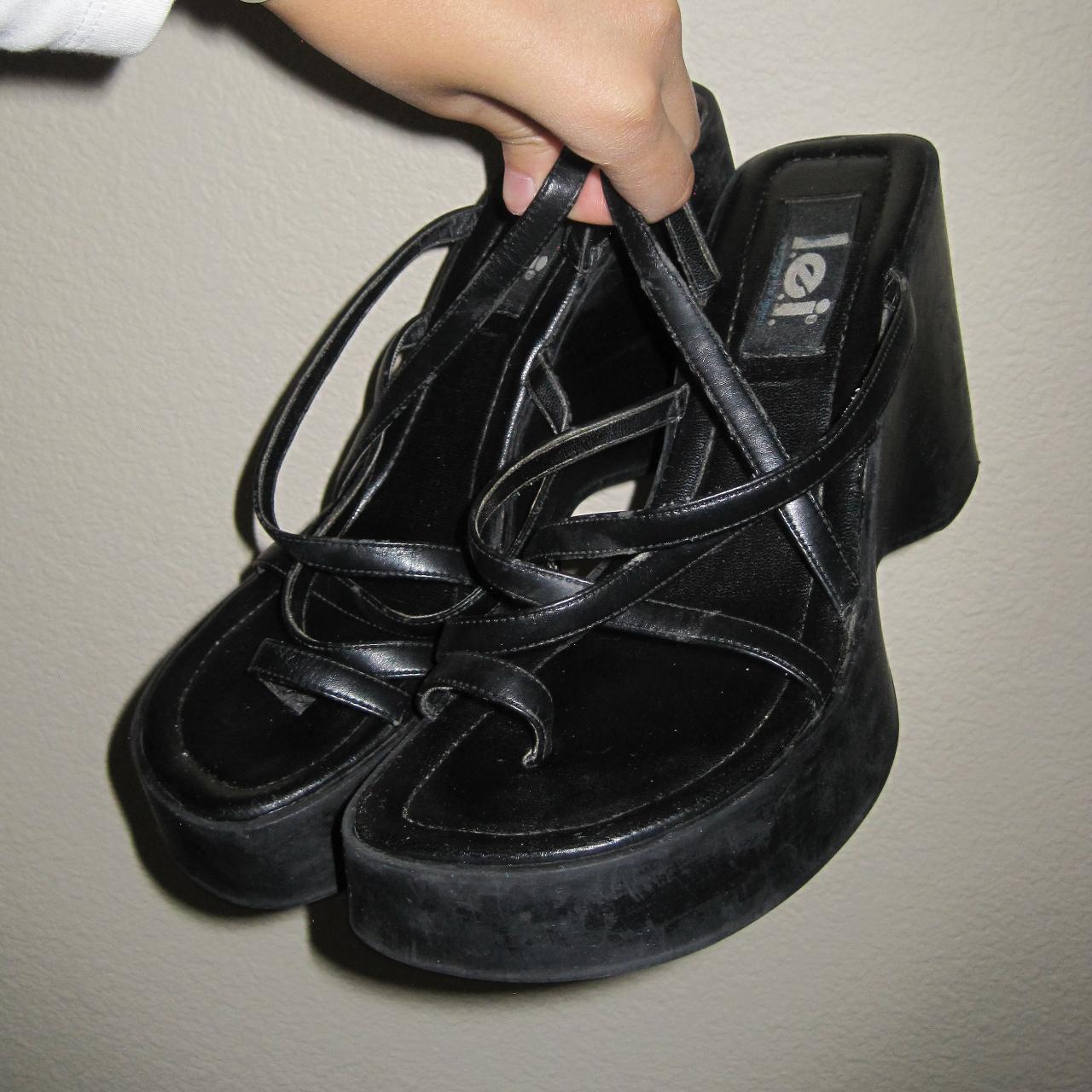 LEI Platform Strappy Sandals Size: W 8 These... - Depop
