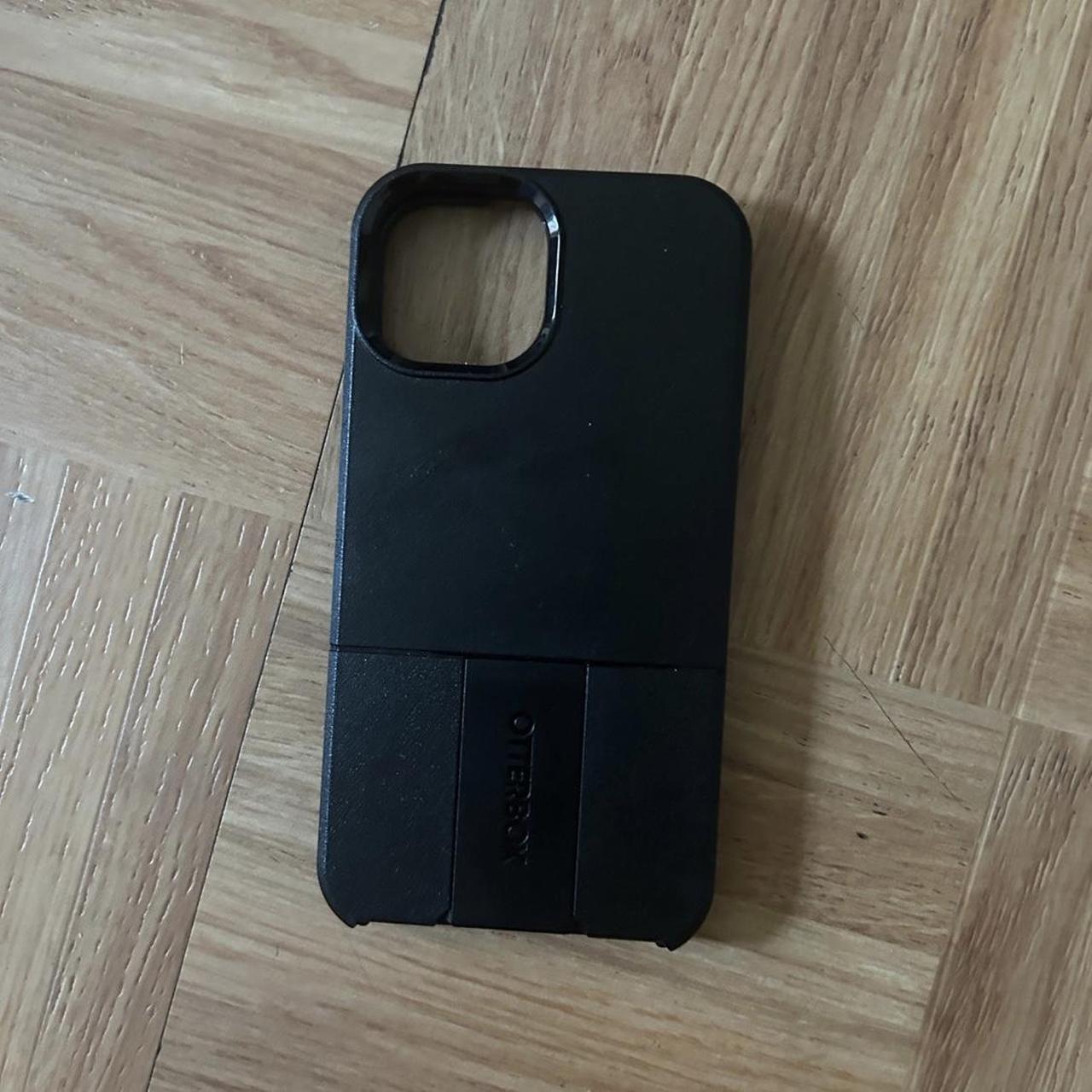 Iphone 13 otterbox phone case in the color black.... - Depop