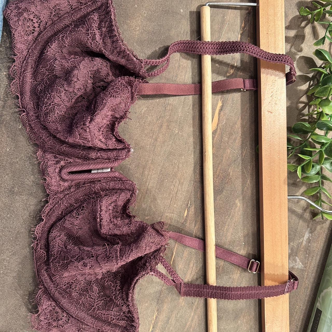 Really pretty maroon/ brown color with adjustable... - Depop