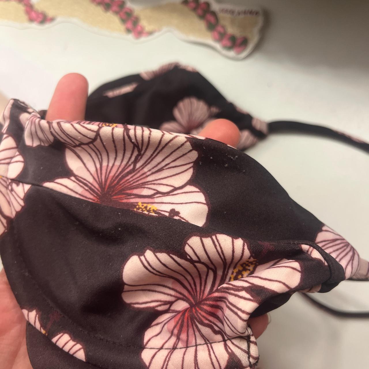 Benoa outrigger set Small shea top small tai... | Depop