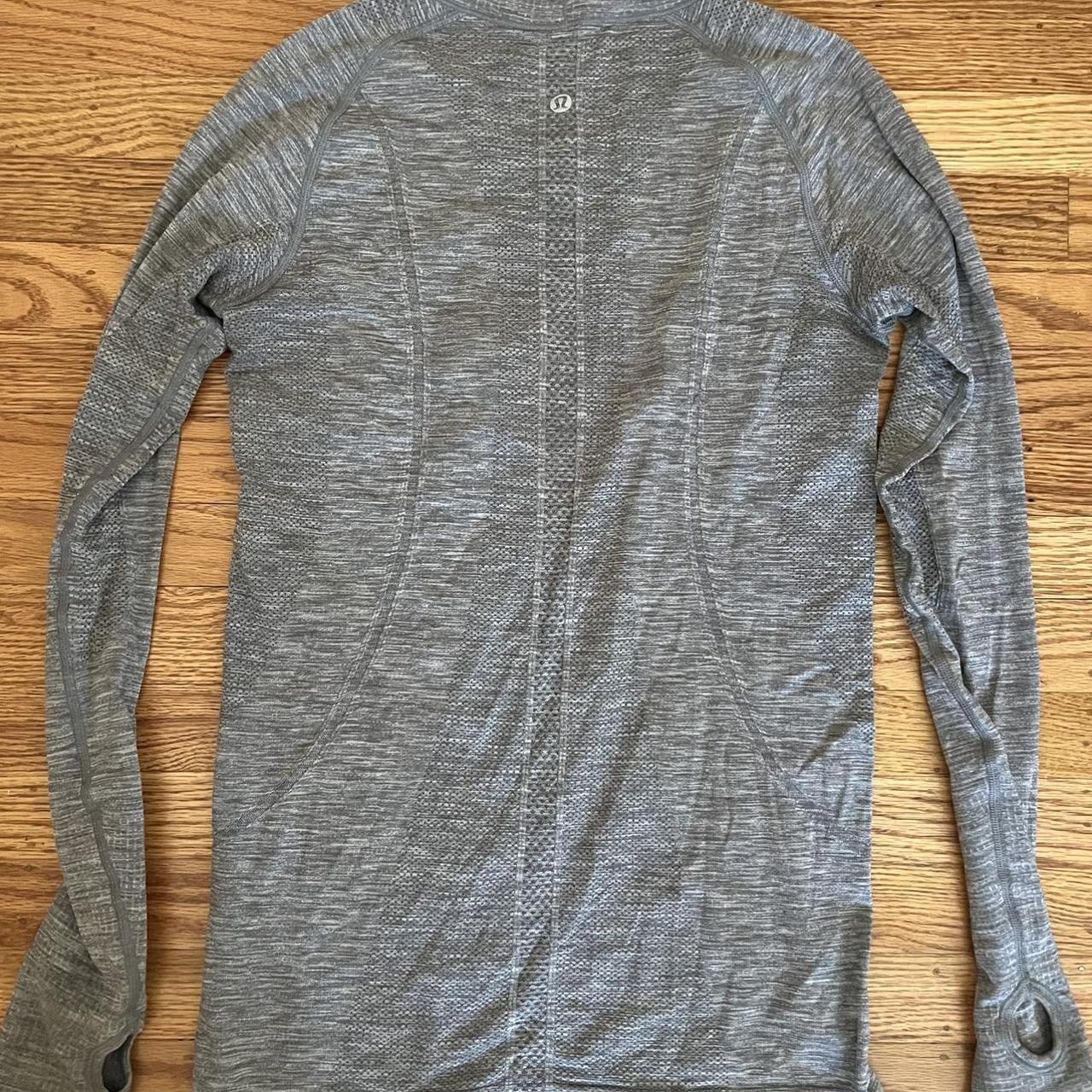 lululemon grey swiftly tech long sleeve ~ size 8 ~... - Depop