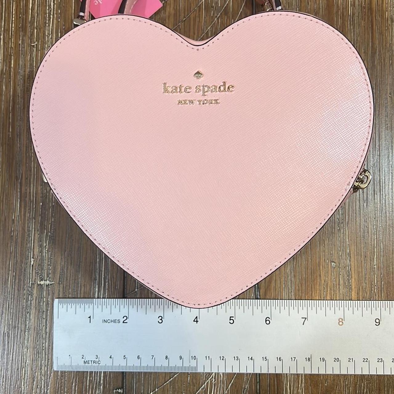 Kate Spade heart shaped purse! The item is in great... - Depop