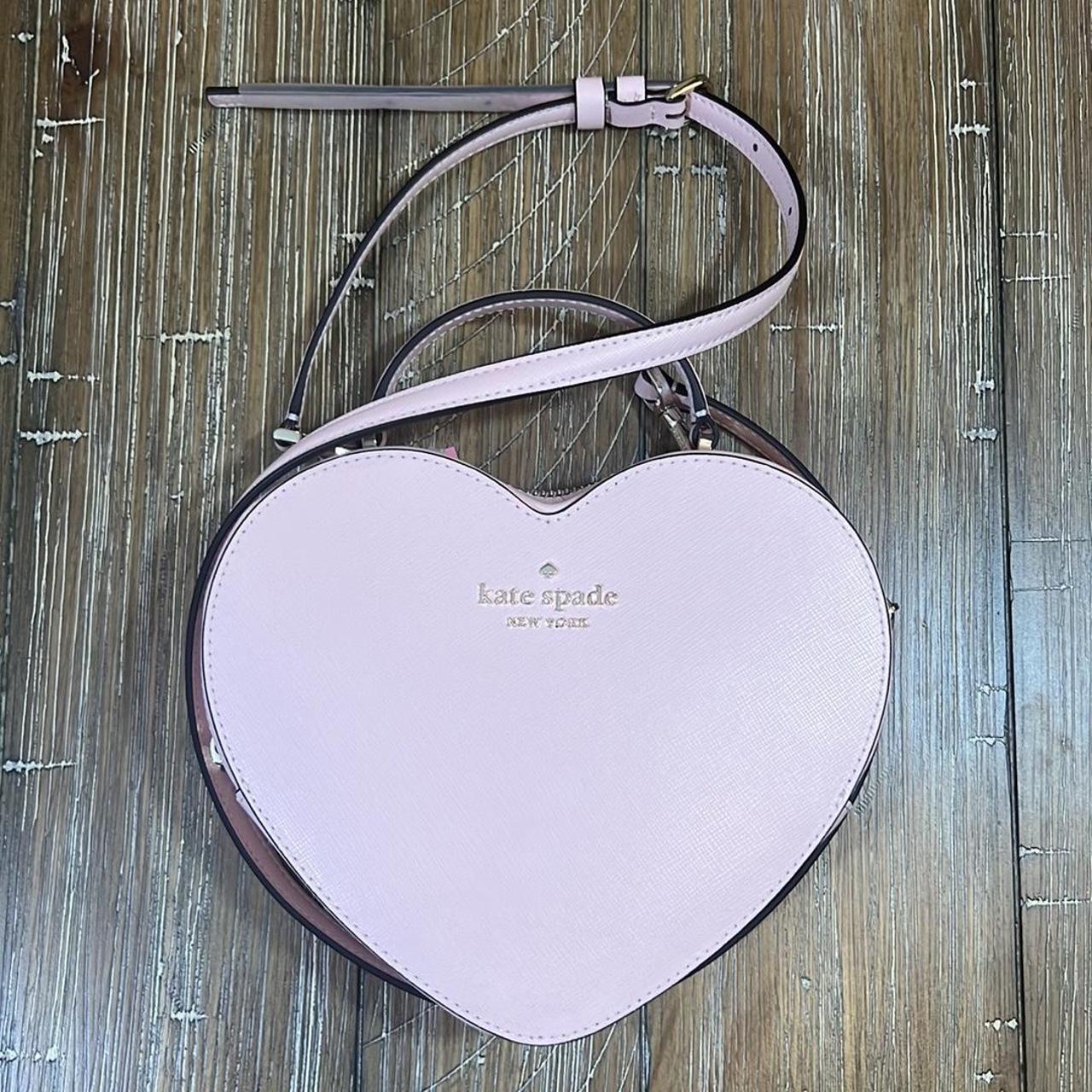 Kate Spade heart shaped purse! The item is in great... - Depop