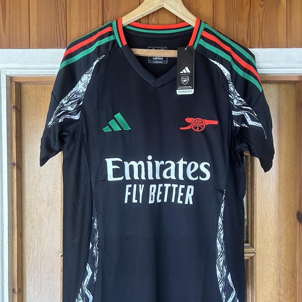 Arsenal Men’s 24/25 Away Kit Men's medium Will ship... - Depop