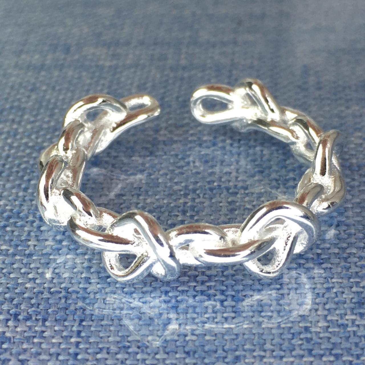 This is an open adjustable ring that fits perfectly... - Depop