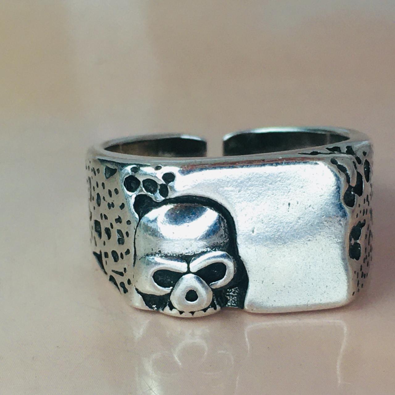 This is an open adjustable ring that fits perfectly... - Depop