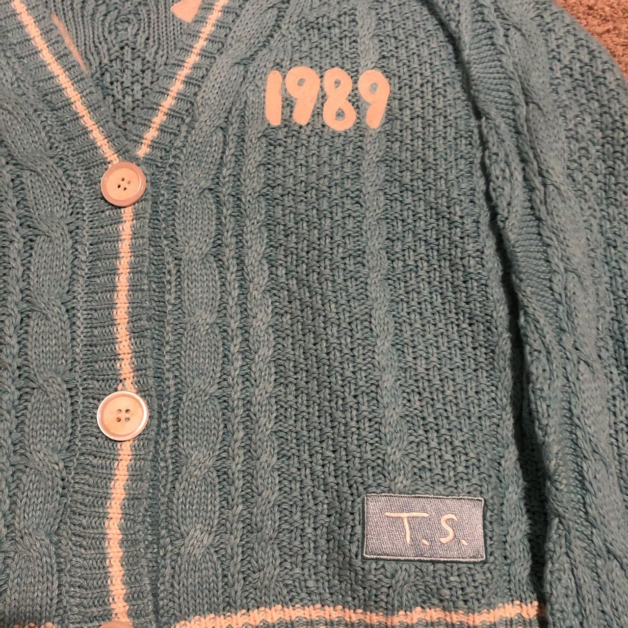 Taylor Swift Official 1989 Cardigan Size:... - Depop