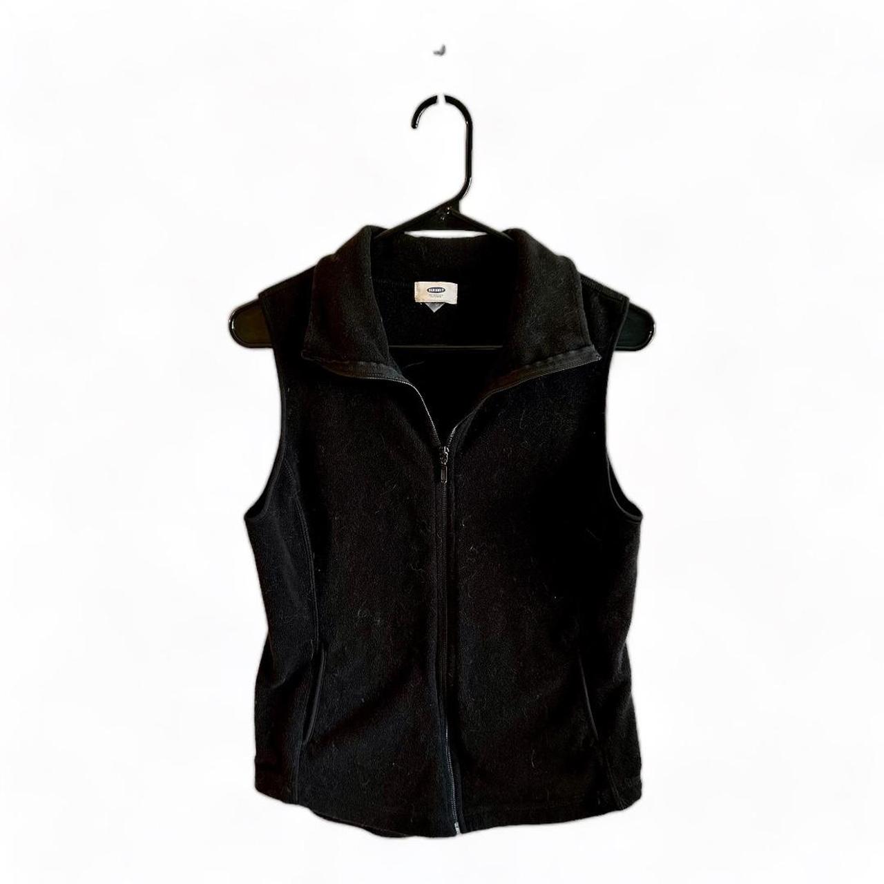 Old Navy Fleece Vest Size small - Depop