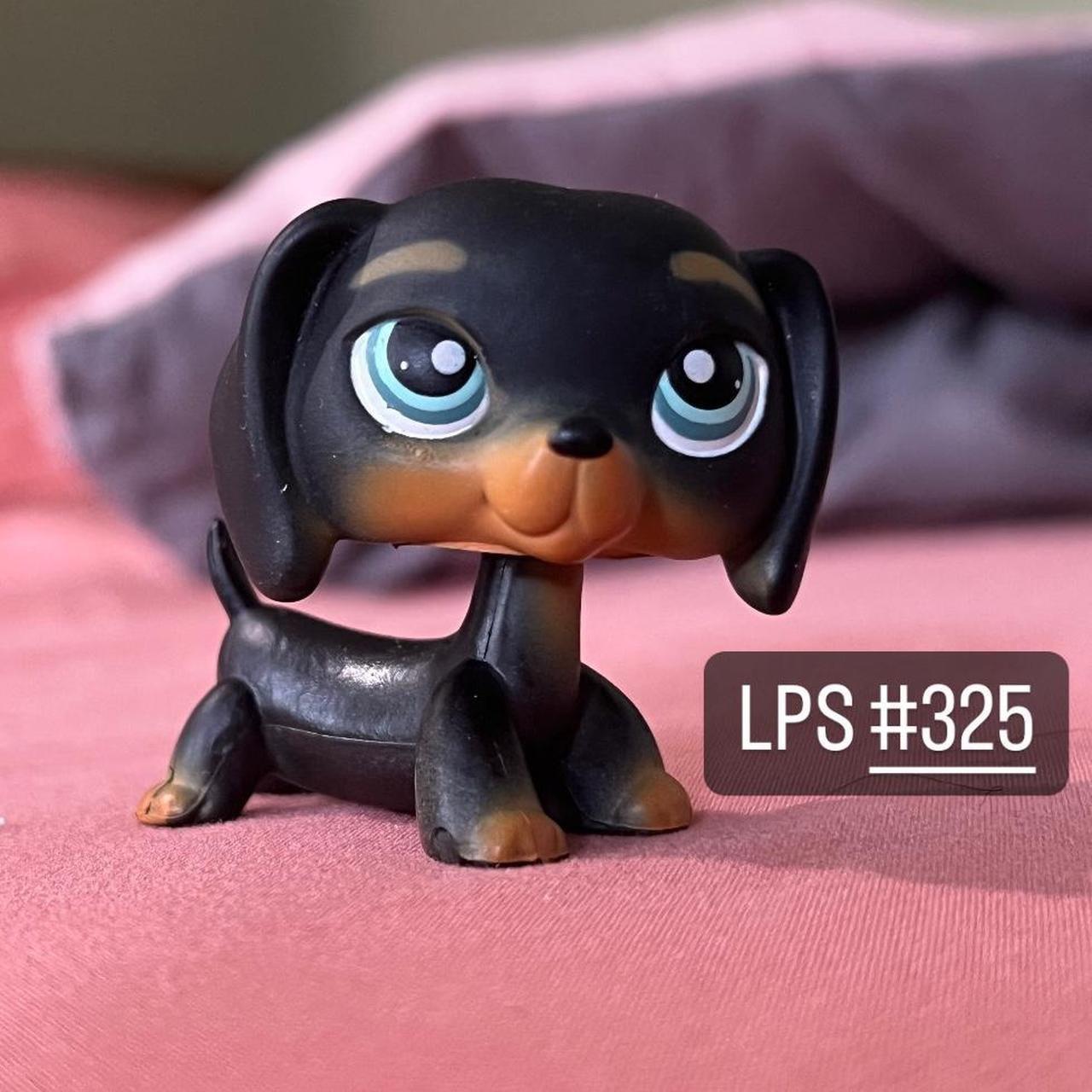 AUTHENTIC black dachshund lps, LPS #325! rare, also... - Depop