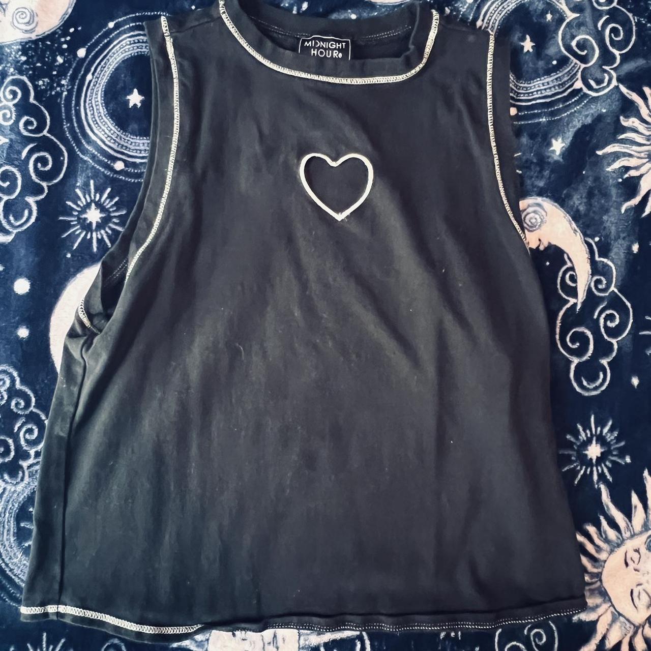 (Hot Topic) Heart cut out sleeveless... - Depop