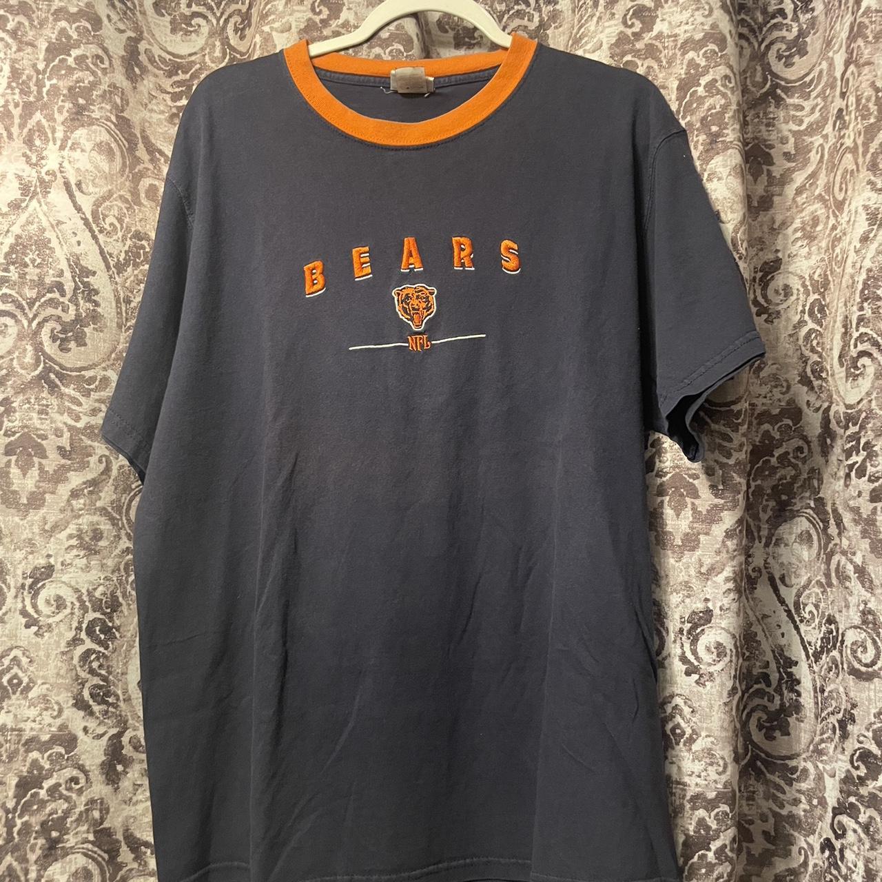 Vintage embroidered chicago bears tee. Size large.... - Depop