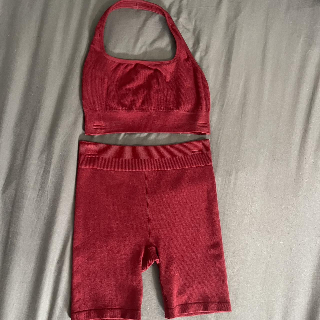Cute fabletics set for workouts. Worn once! Ribbed... - Depop