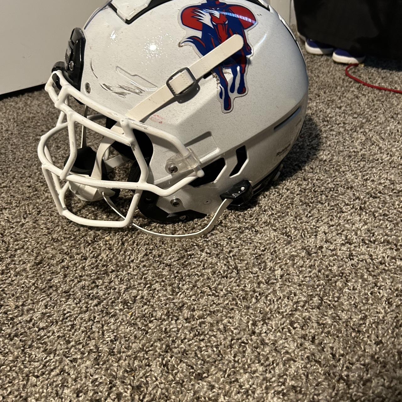 F7 helmet with speed flex straps and new face mask | Depop