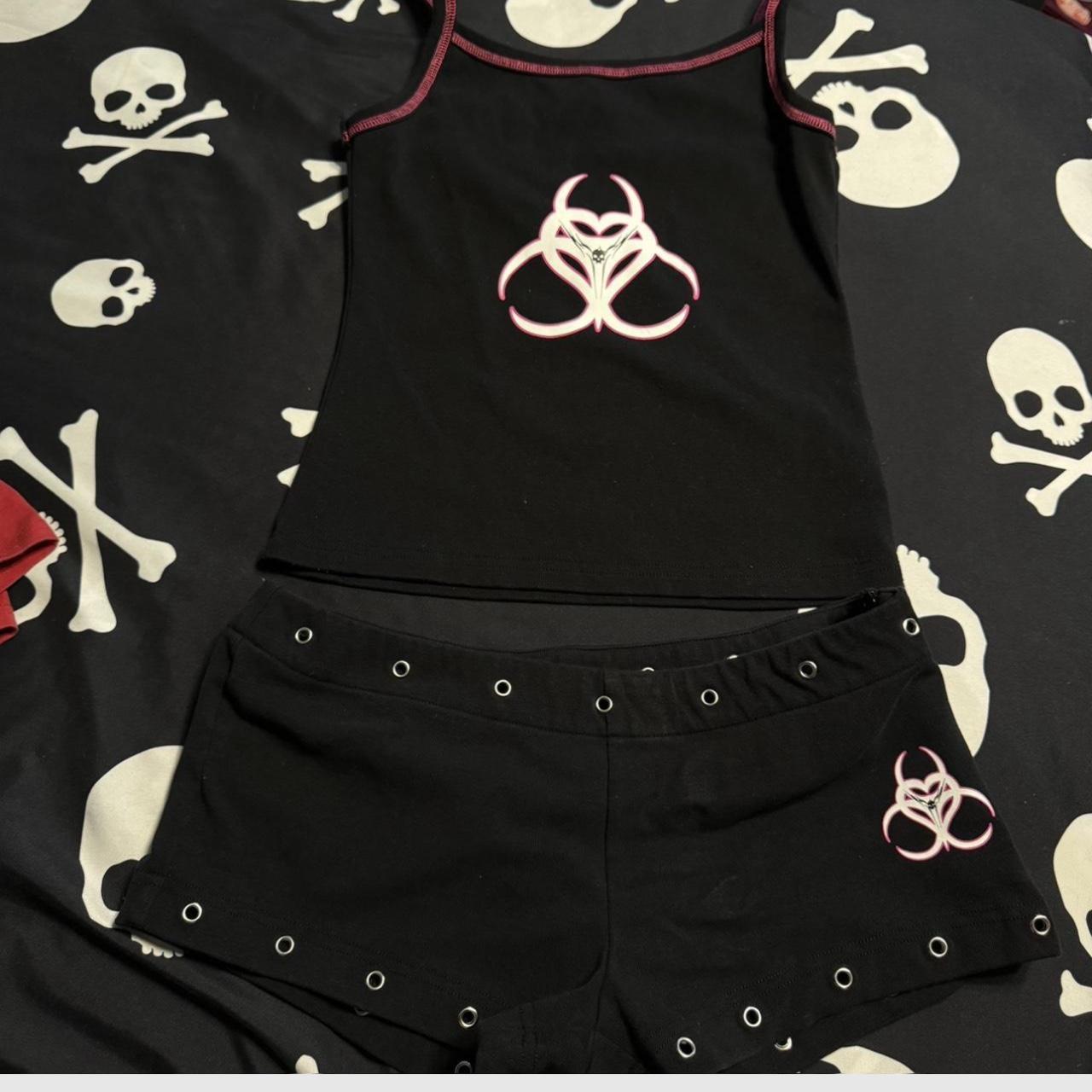 punx n kisses toxic set - Depop