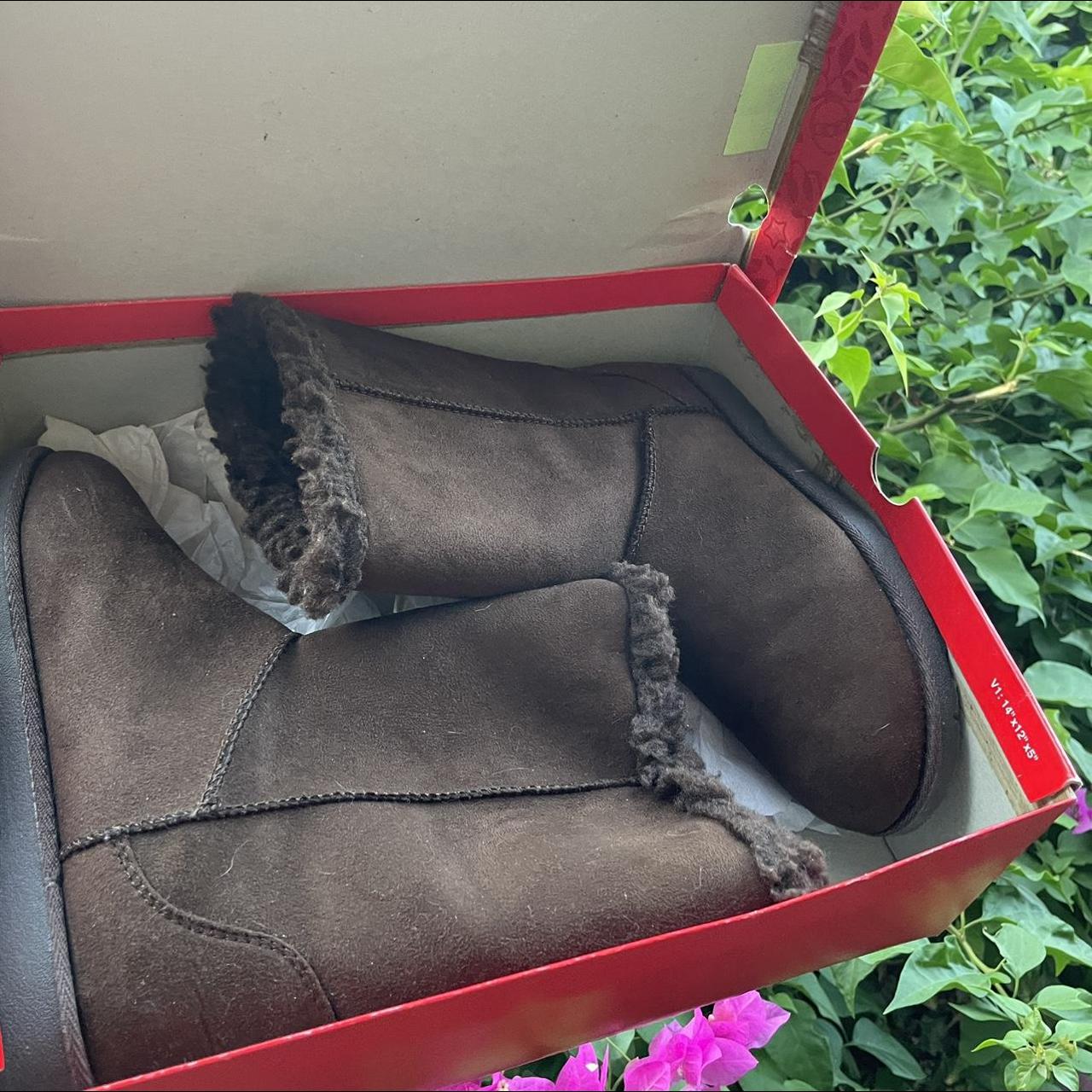 SO Boots Size-9 - Depop