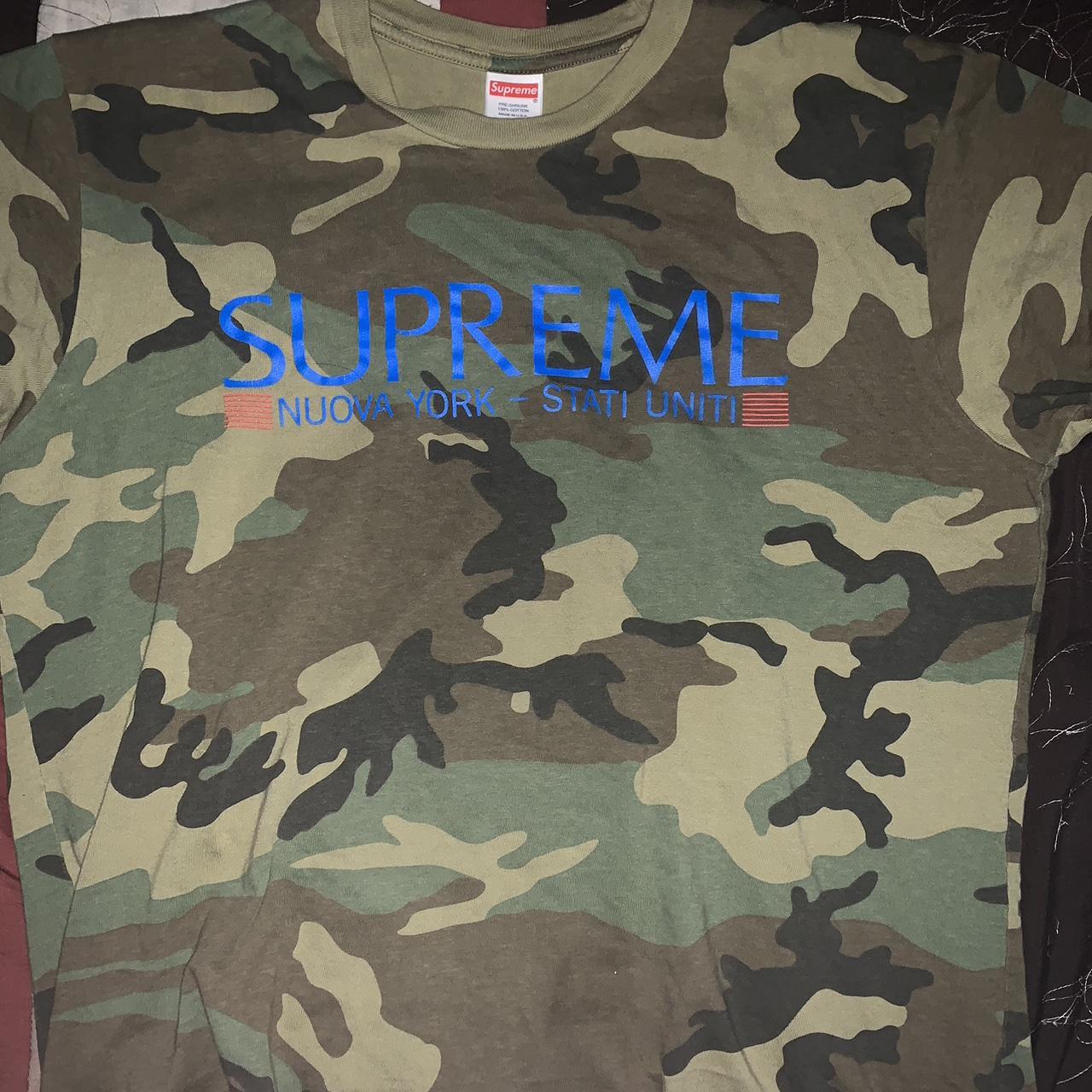 Supreme t shirt size large - Depop