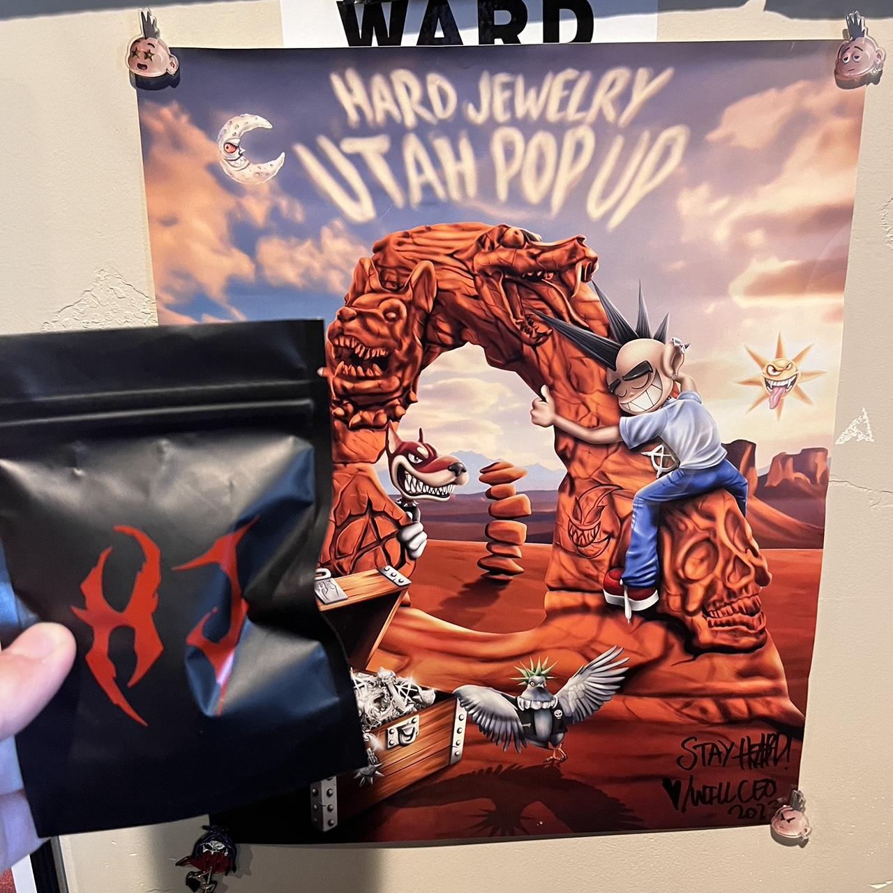 Utah pop-up freebie I went to the Utah pop up for... - Depop